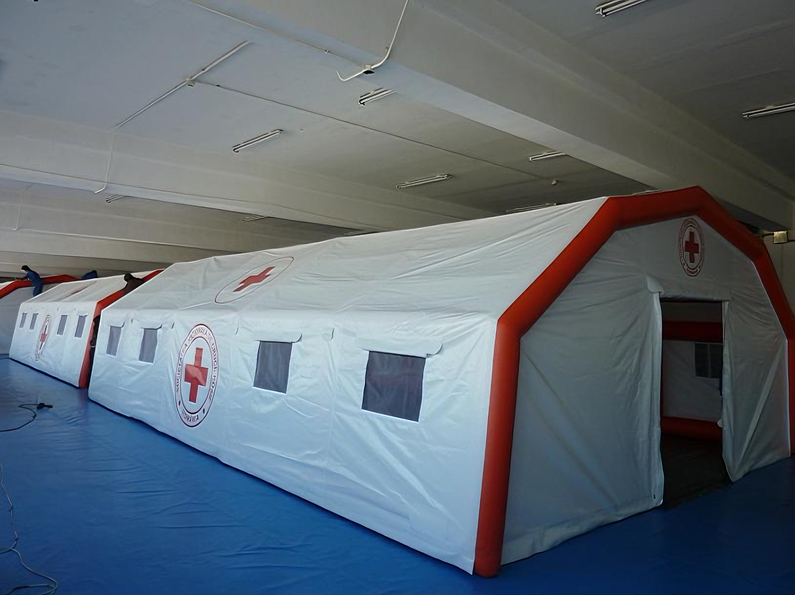 White Inflatable Medical Tent Rapid Deployment Emergency